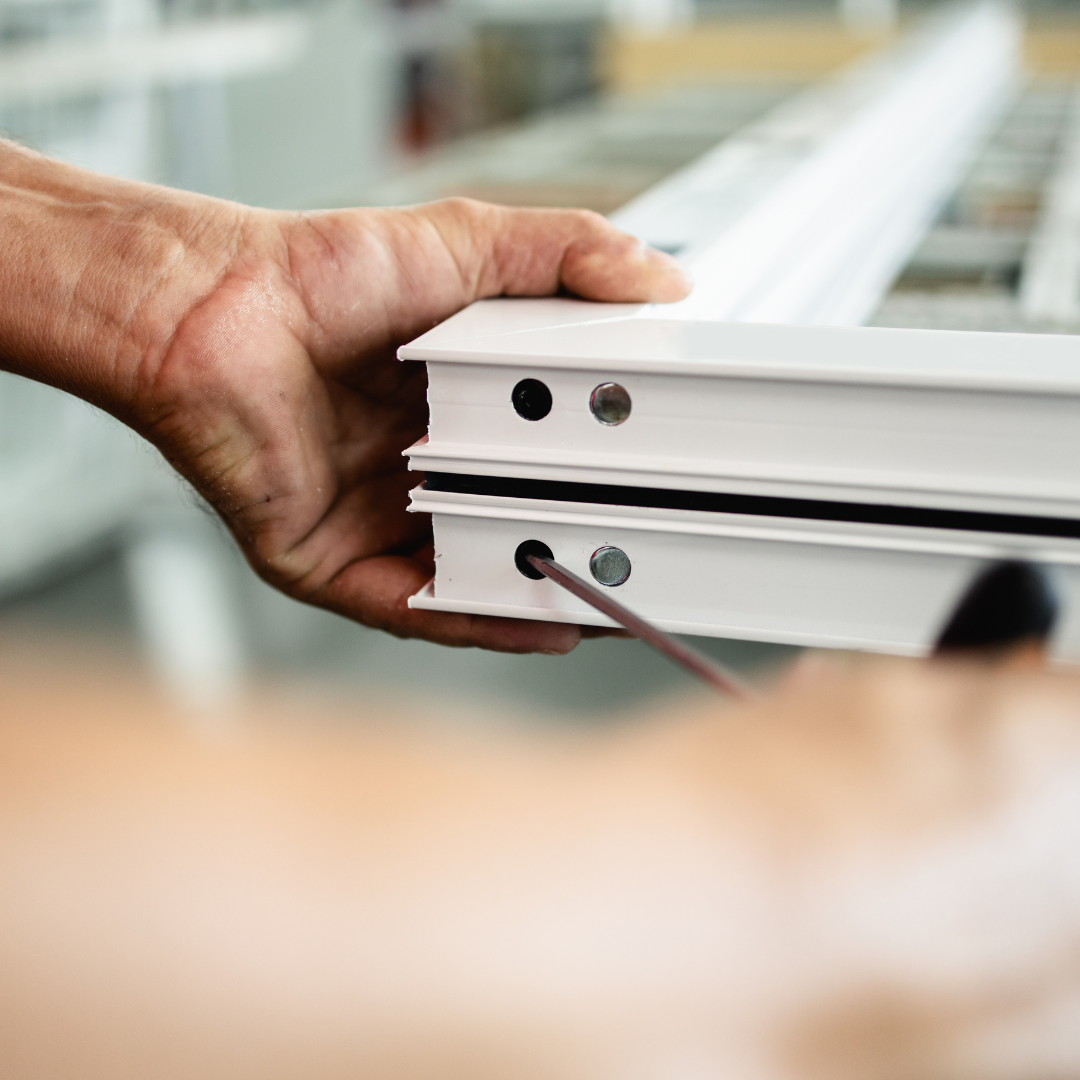 Comprendre le châssis en PVC : avantages et utilisations